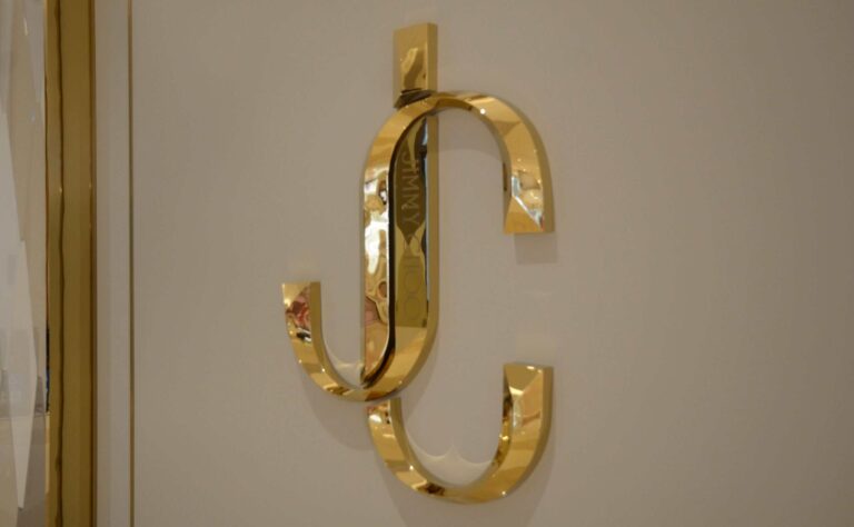 3D Metal Signs | BusinessSign.Com
