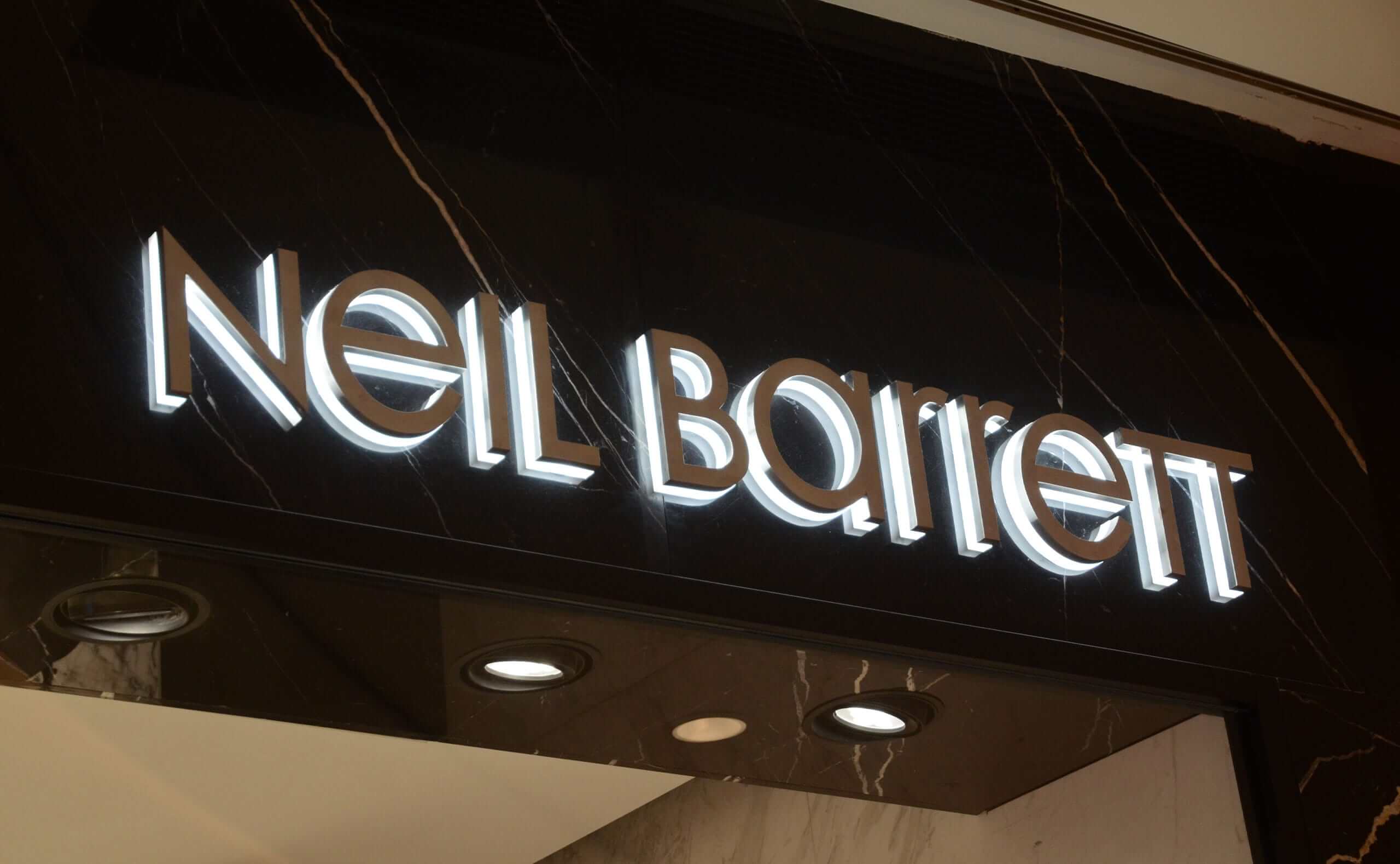 Backlit Channel Letters | BusinessSign.Com