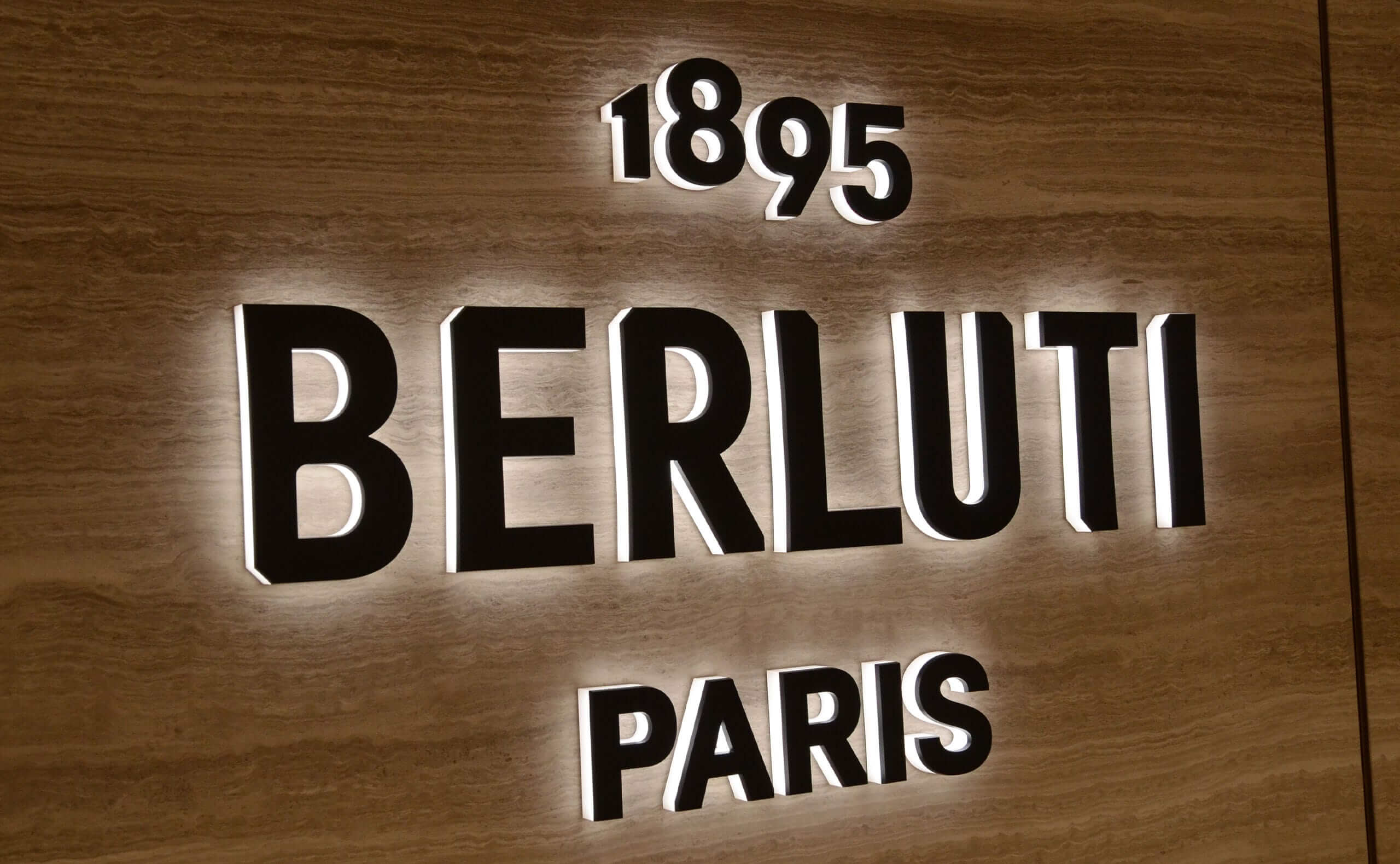 Outdoor Signs | BusinessSign.Com